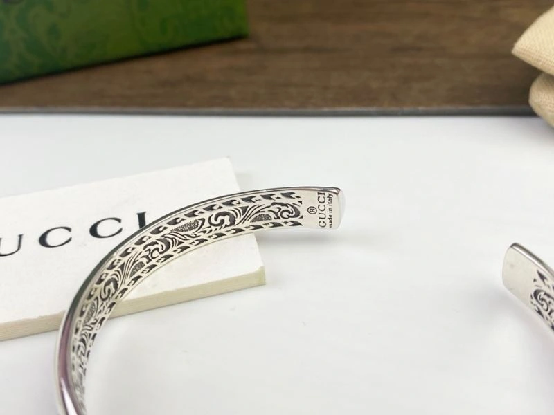 Value-priced Gucci Bracelets