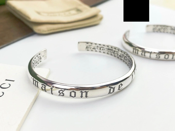 Value-priced Gucci Bracelets