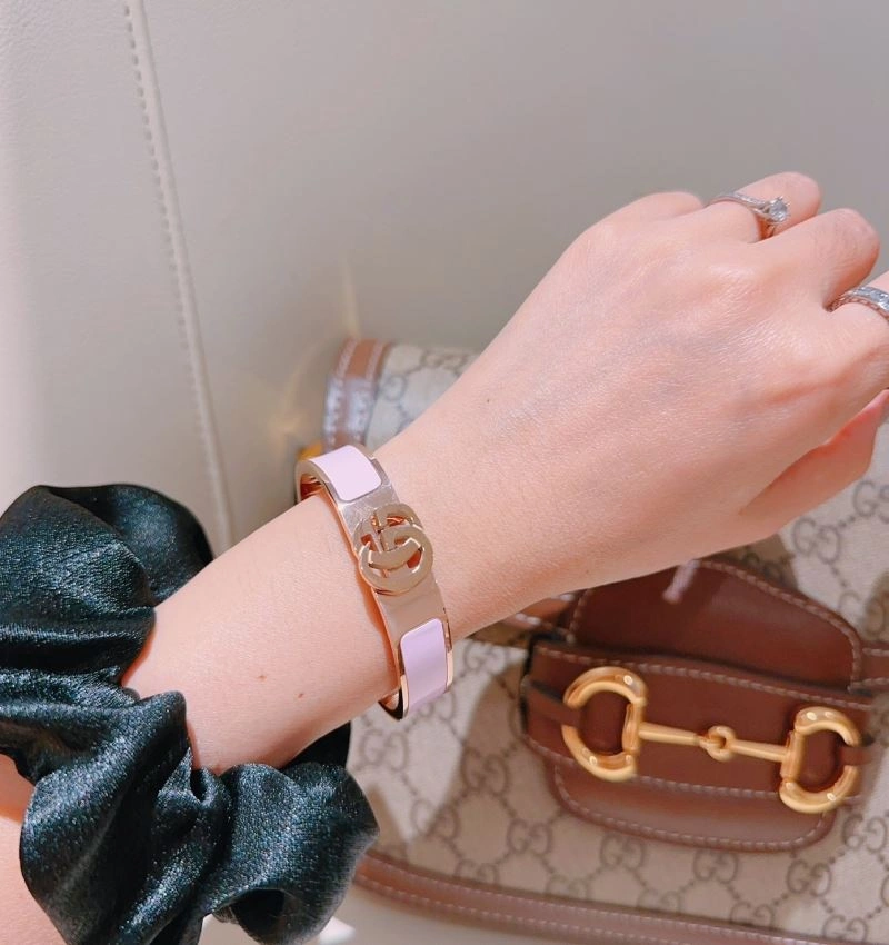 Inexpensive Gucci Bracelets