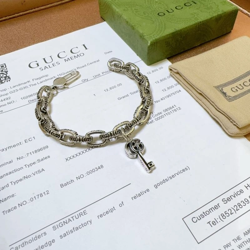 Indistinguishable Gucci Bracelets