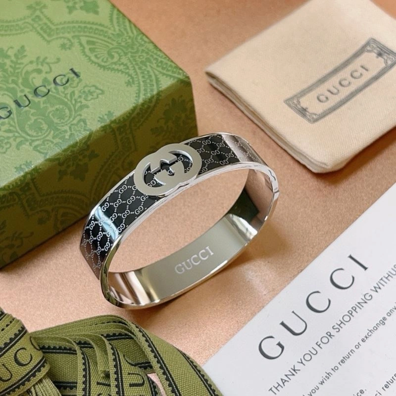 Low-cost Gucci Bracelets