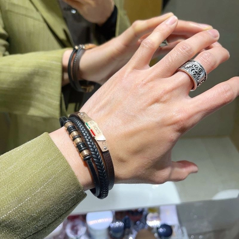 Low-cost Gucci Bracelets
