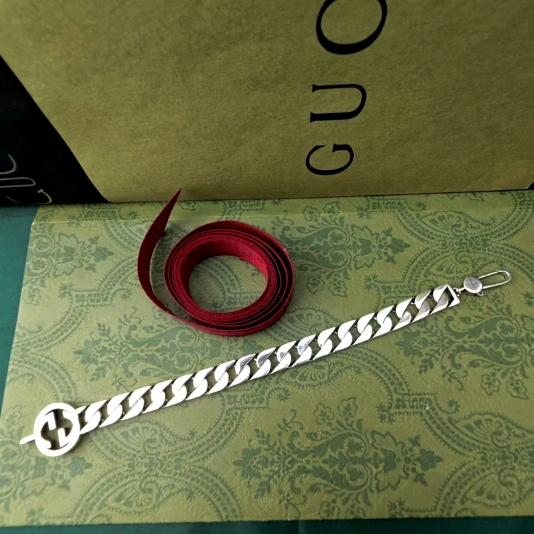 Value-priced Gucci Bracelets