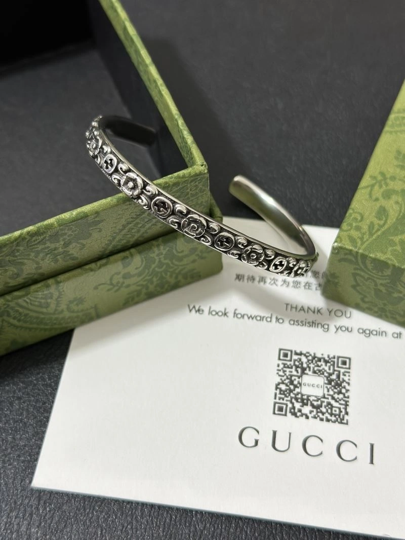 Brand-authenticated Gucci Bracelets