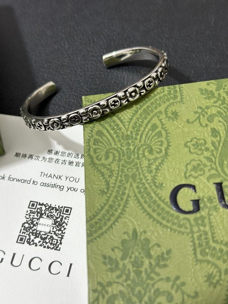 Brand-authenticated Gucci Bracelets