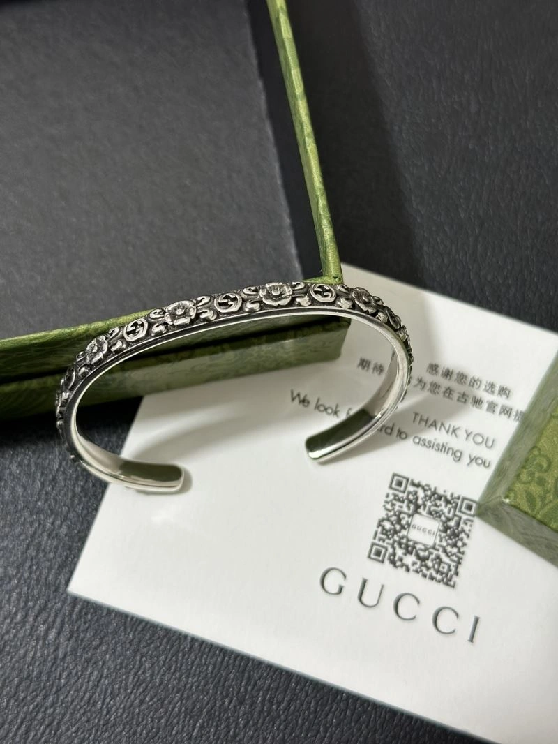 Brand-authenticated Gucci Bracelets