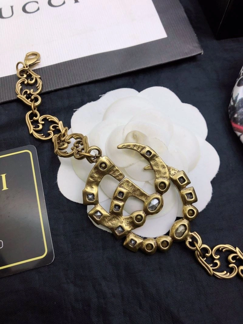 Indistinguishable Gucci Bracelets
