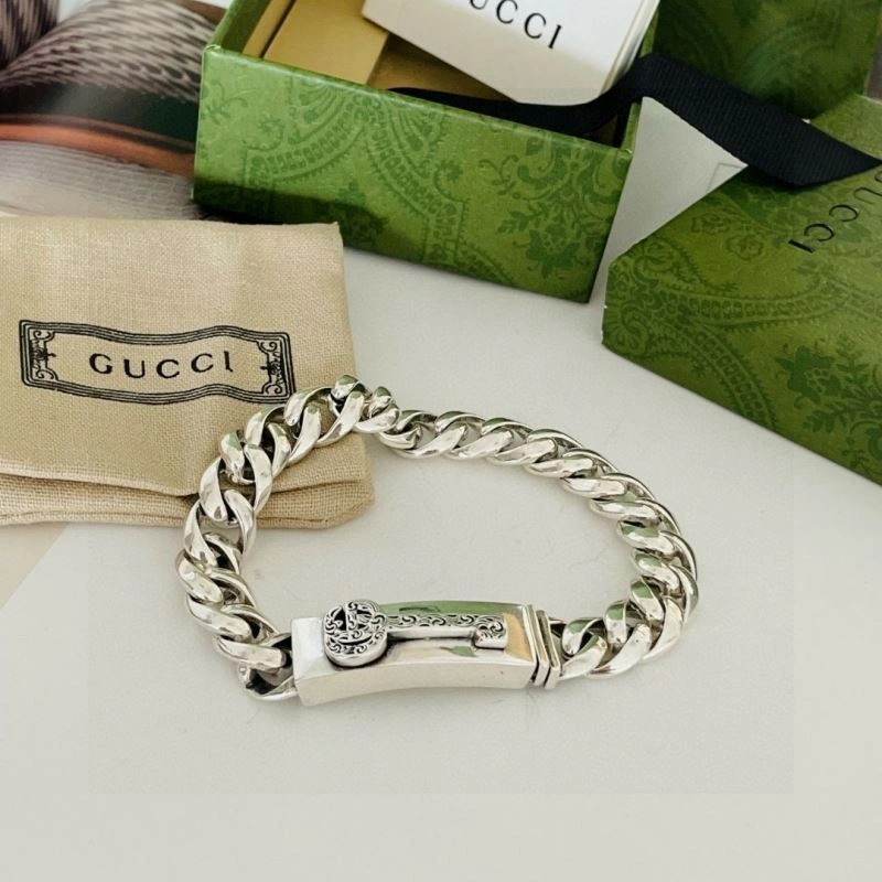 Indistinguishable Gucci Bracelets