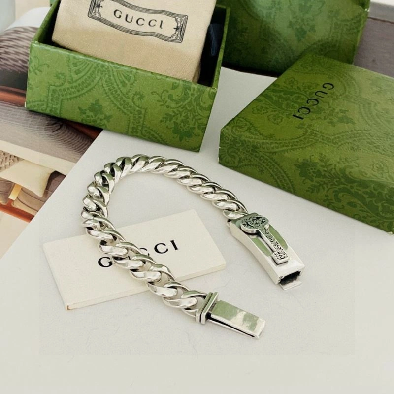 Indistinguishable Gucci Bracelets