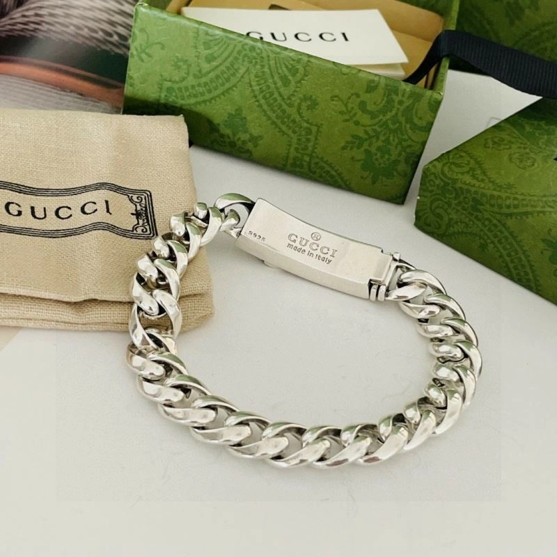 Indistinguishable Gucci Bracelets