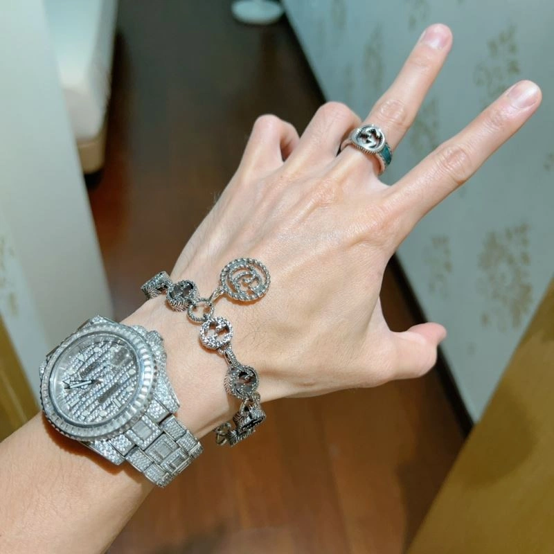 Value-priced Gucci Bracelets