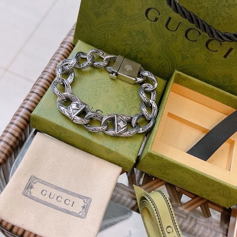 Exact replica Gucci Bracelets