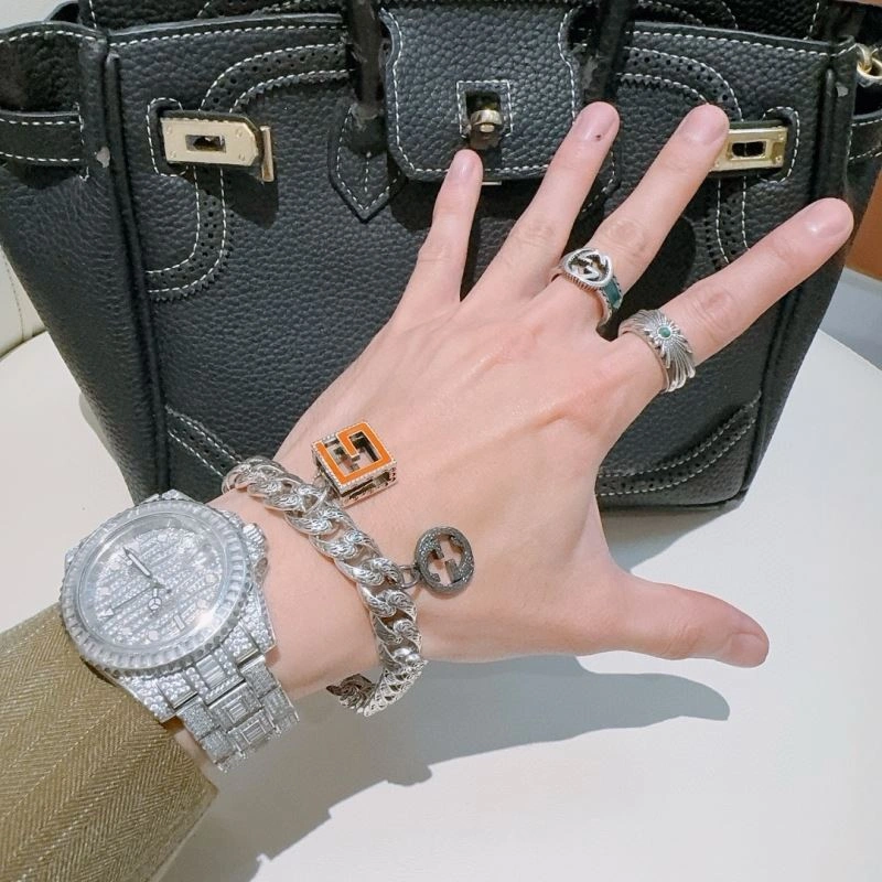 Official Gucci Bracelets