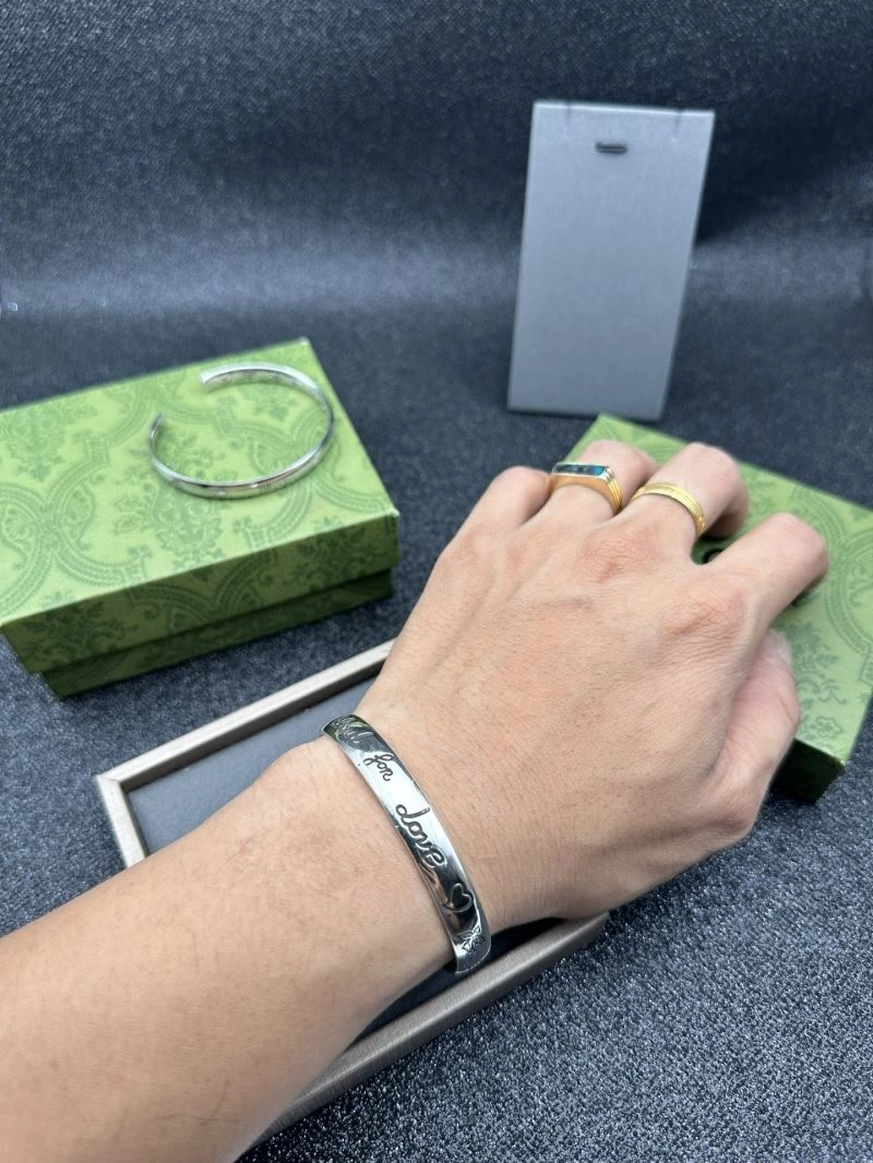 Bargain Gucci Bracelets