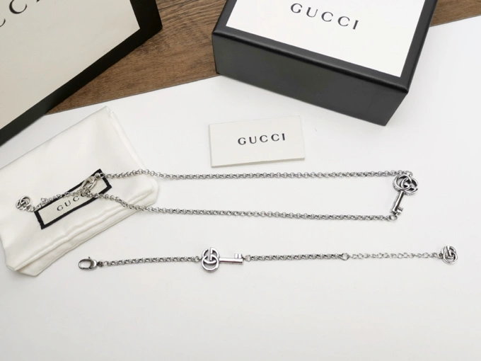 Bargain Gucci Bracelets