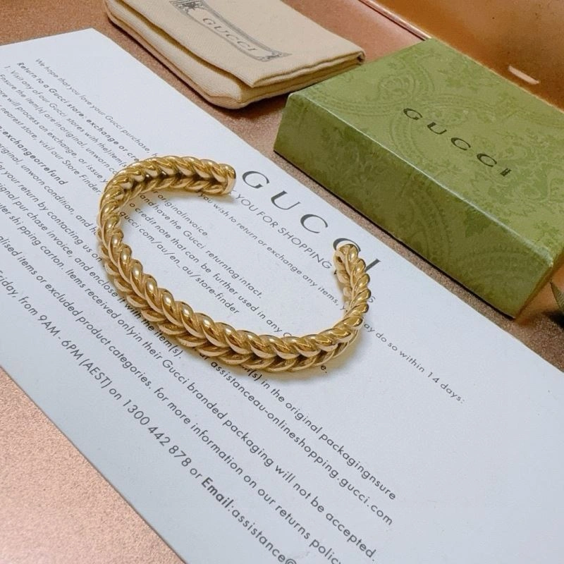 Low-cost Gucci Bracelets