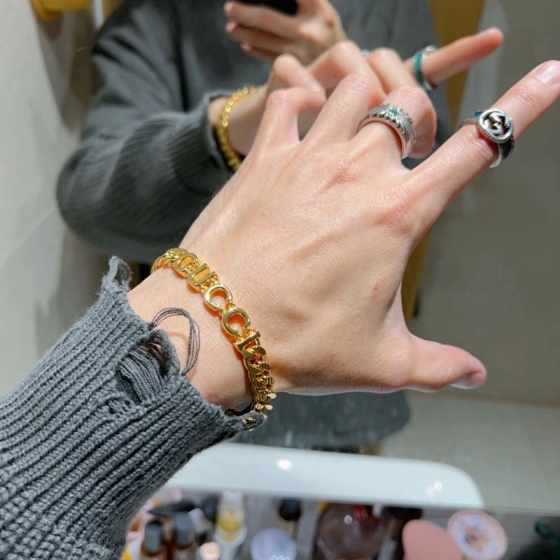 Low-cost Gucci Bracelets