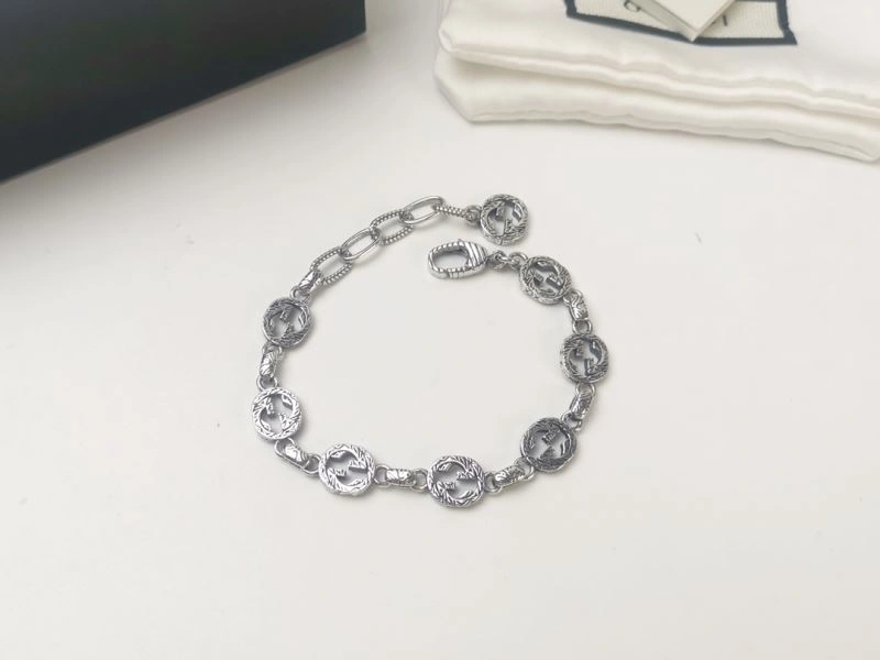 Low-cost Gucci Bracelets