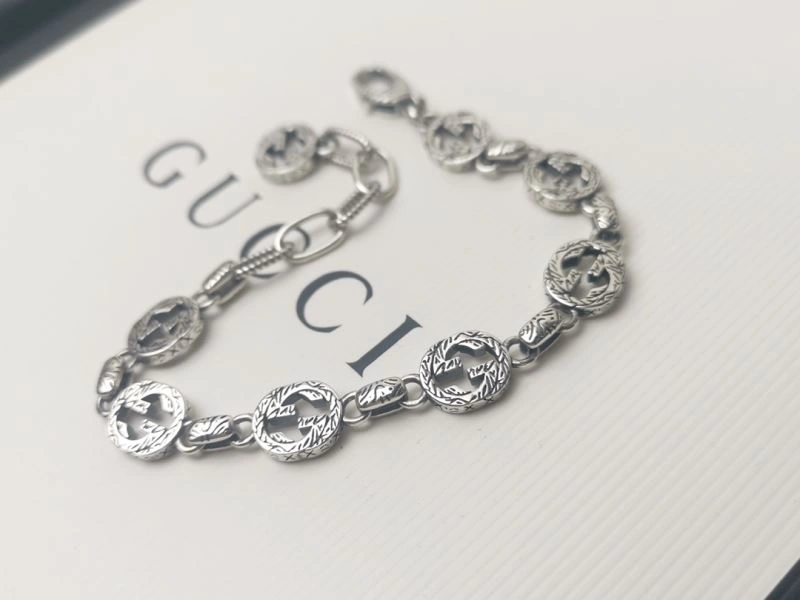 Low-cost Gucci Bracelets