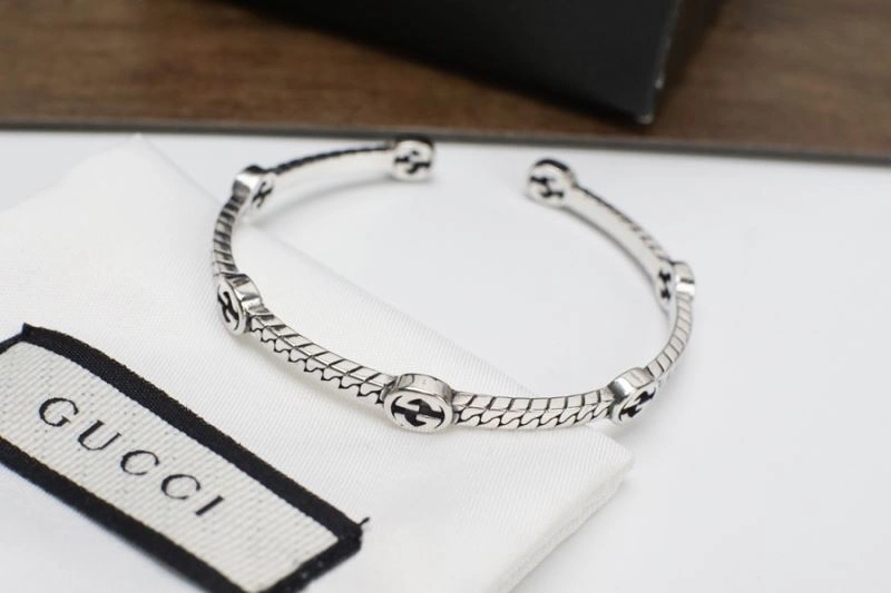 Exact replica Gucci Bracelets