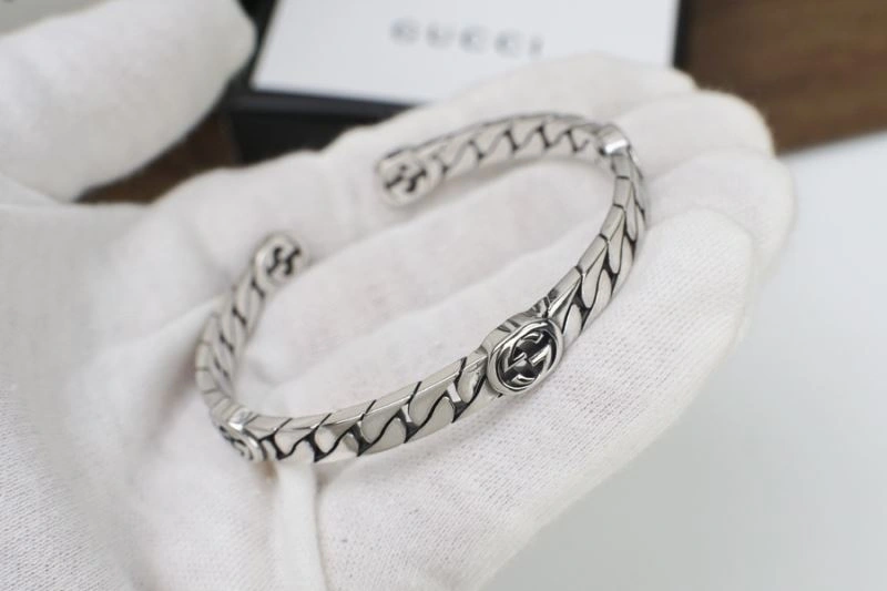 Exact replica Gucci Bracelets