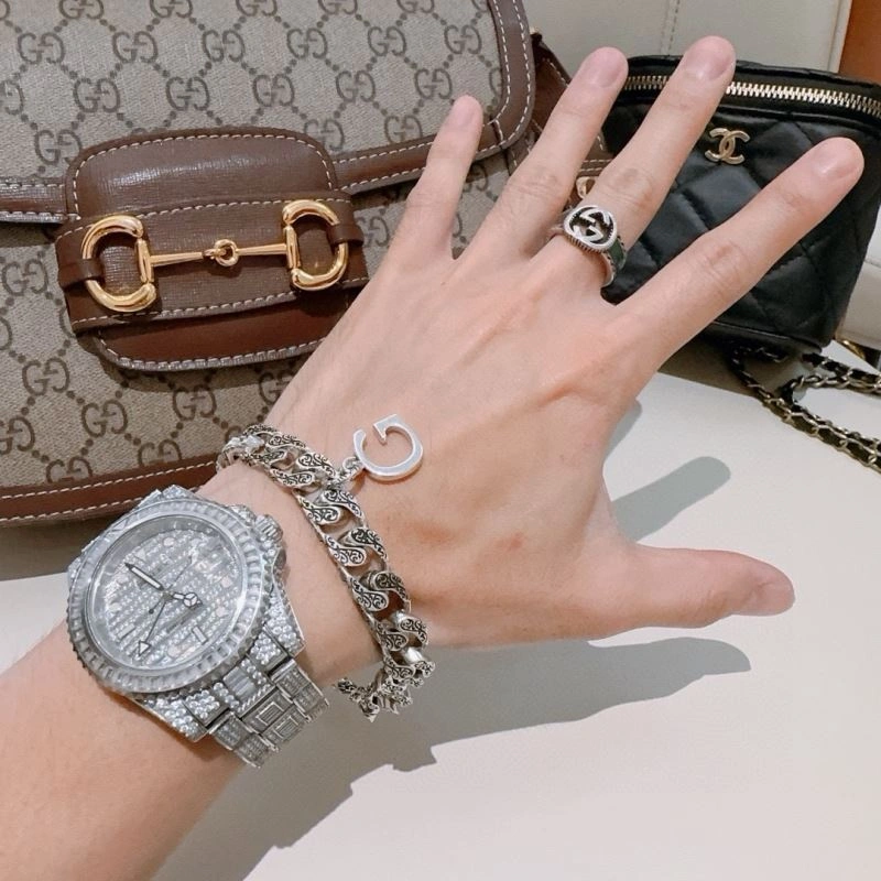 Indistinguishable Gucci Bracelets