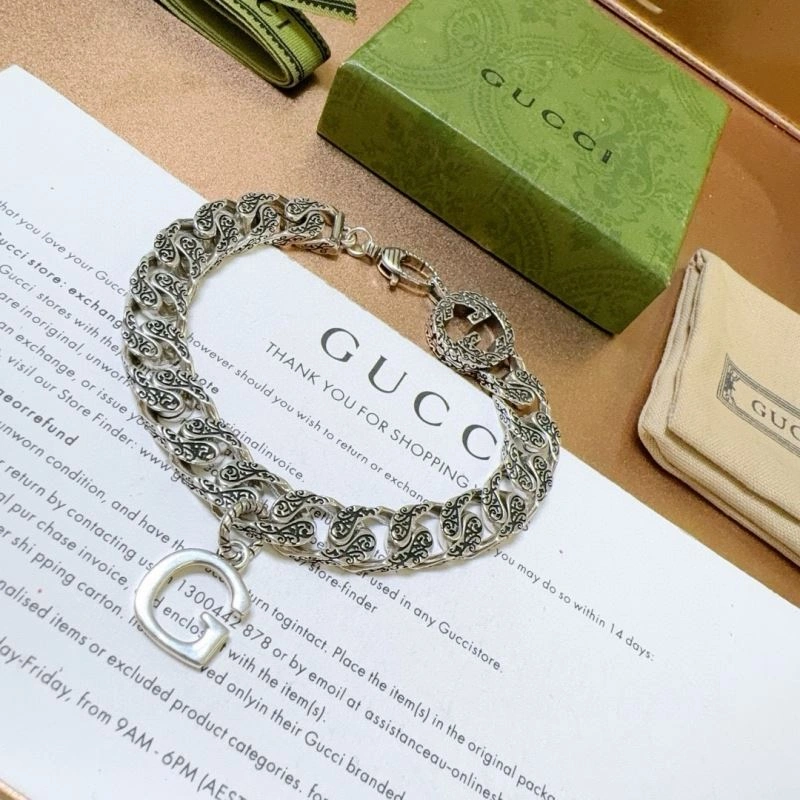 Indistinguishable Gucci Bracelets