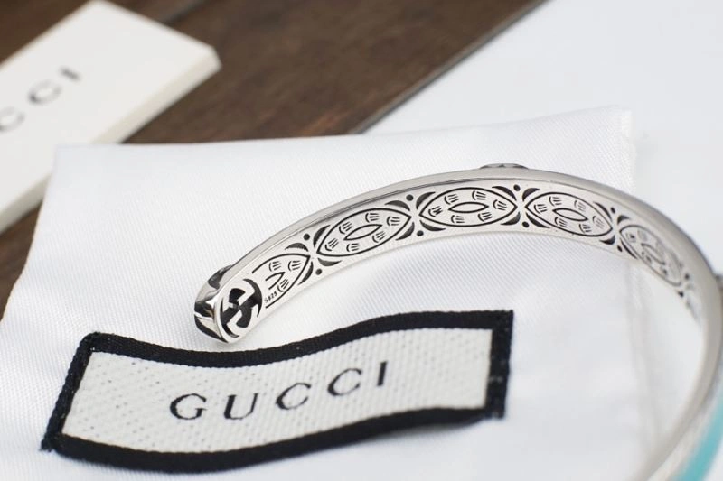 Exact replica Gucci Bracelets