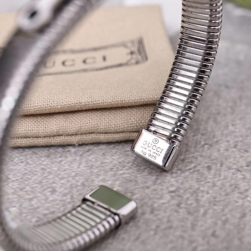 Low-cost Gucci Bracelets