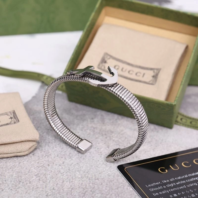 Low-cost Gucci Bracelets