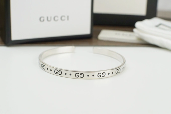Brand-original Gucci Bracelets