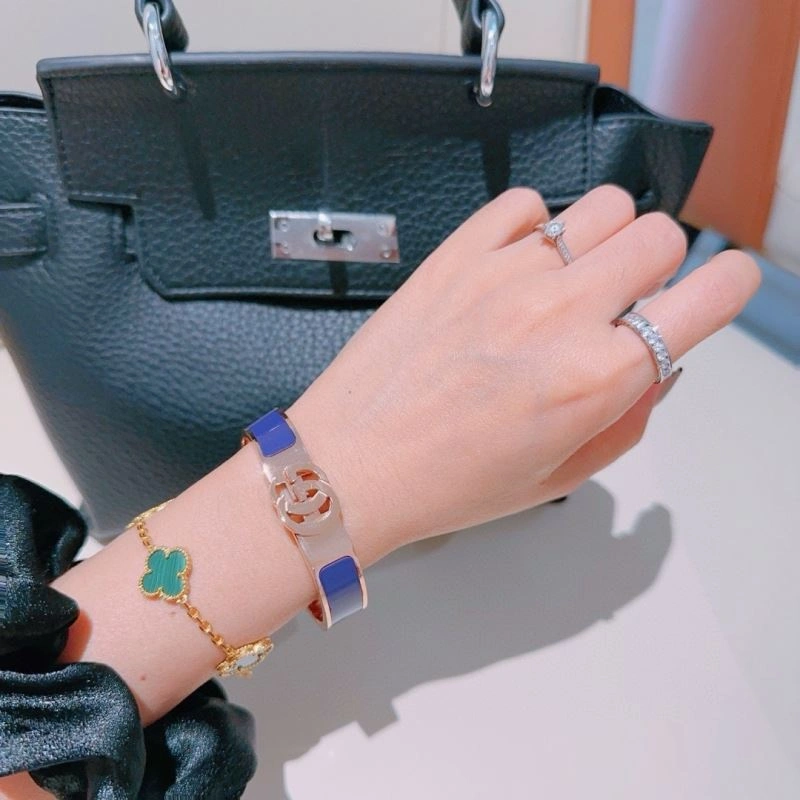 Low-cost Gucci Bracelets
