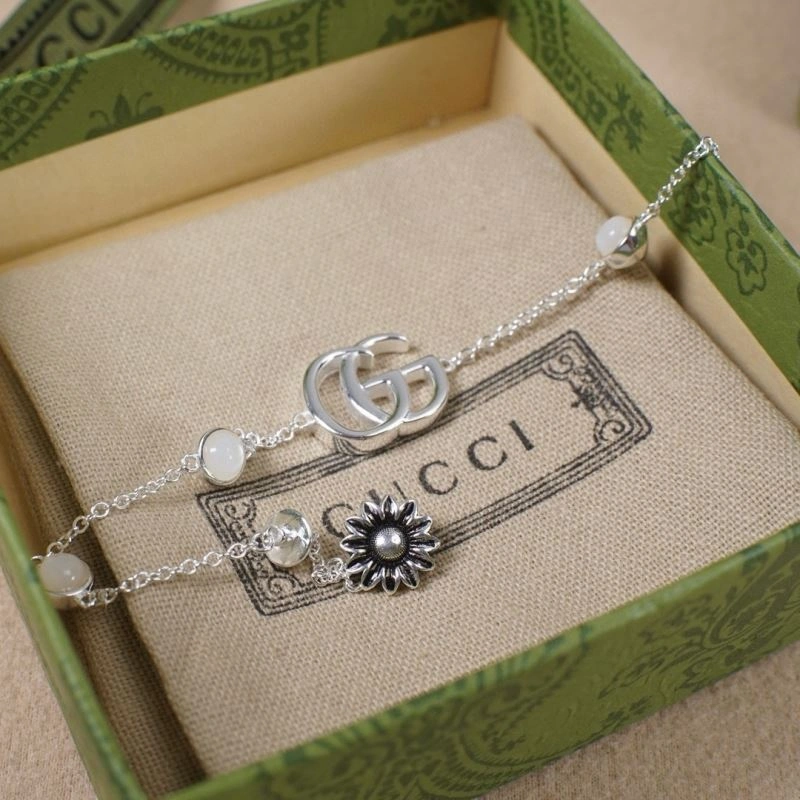 Precise copy Gucci Bracelets