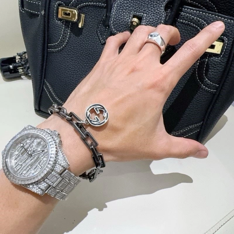 Value-priced Gucci Bracelets