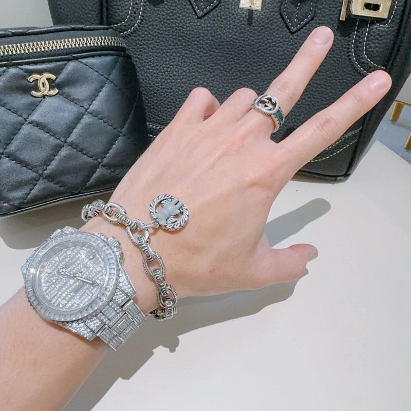 Exact replica Gucci Bracelets