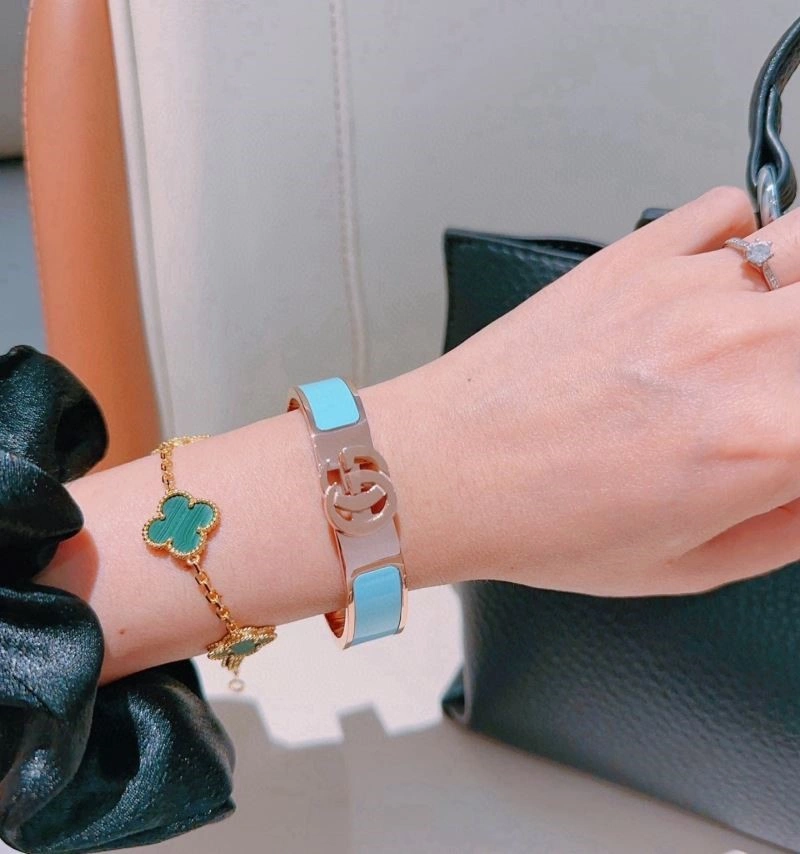 Factory-made Gucci Bracelets