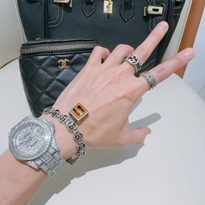 Reasonably priced Gucci Bracelets