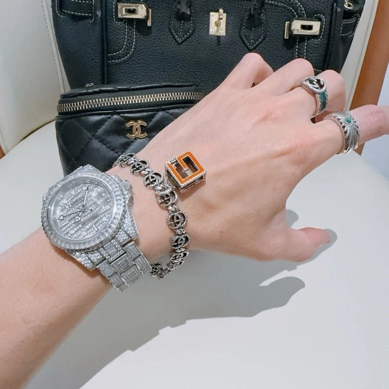 Reasonably priced Gucci Bracelets