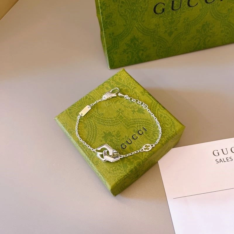 Low-cost Gucci Bracelets
