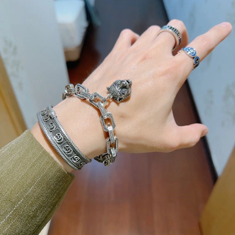Official Gucci Bracelets