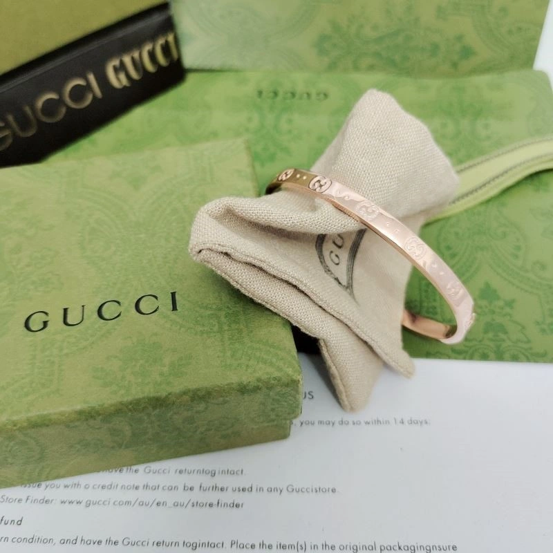Value-priced Gucci Bracelets