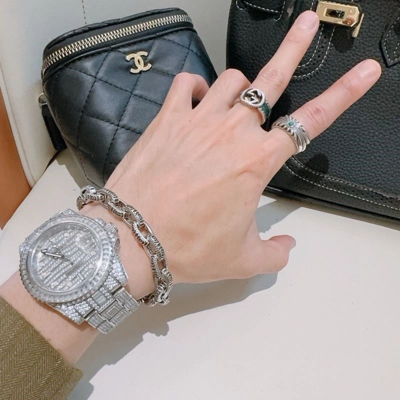 Brand-authenticated Gucci Bracelets