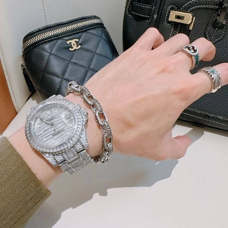 Brand-authenticated Gucci Bracelets