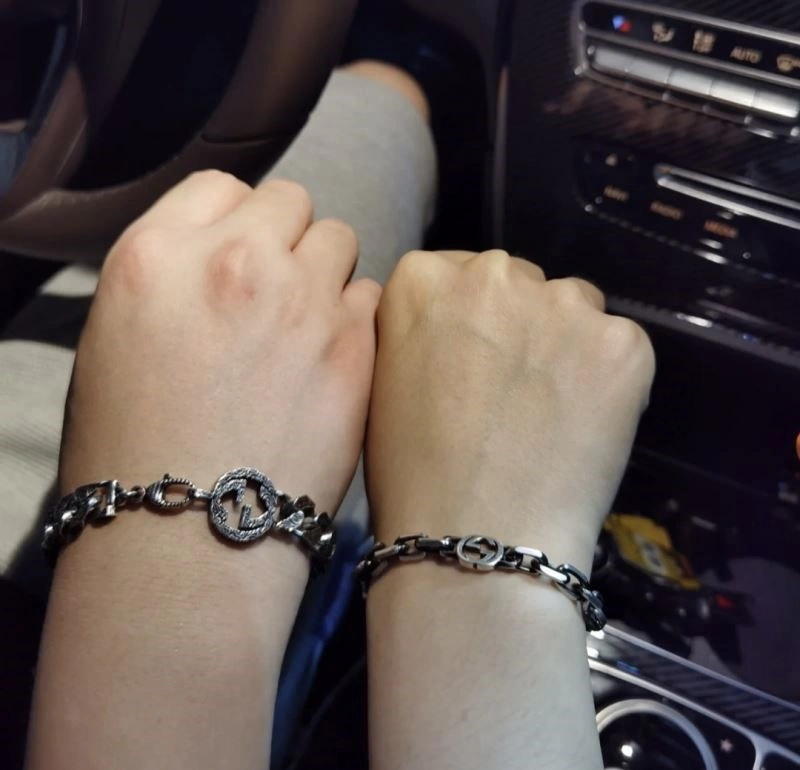 Brand-original Gucci Bracelets