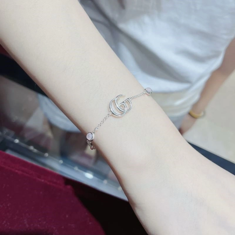 Indistinguishable Gucci Bracelets