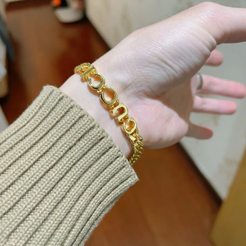 Factory-made Gucci Bracelets