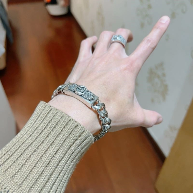 Low-cost Gucci Bracelets