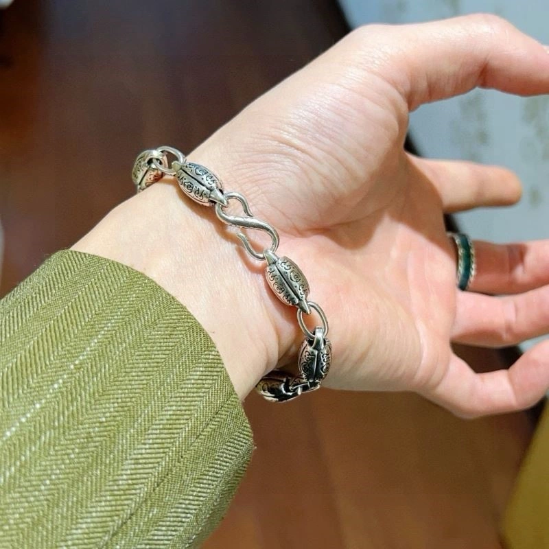 Value-priced Gucci Bracelets