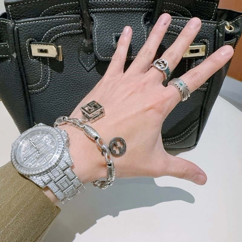 Bargain Gucci Bracelets