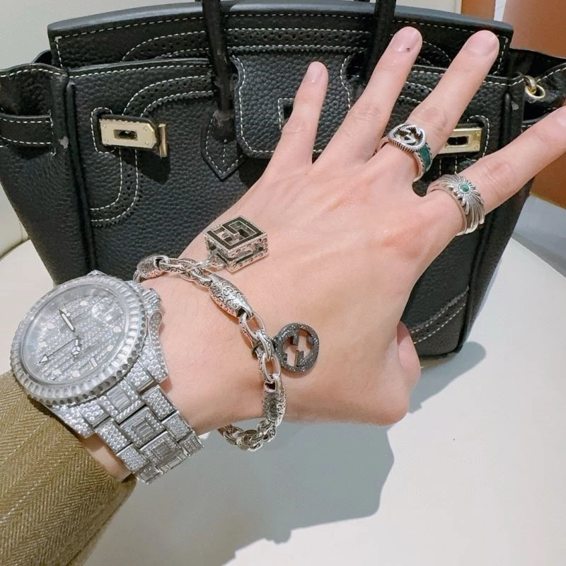 Bargain Gucci Bracelets